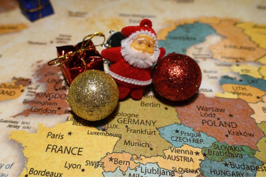 Christmas Traditions Around the World | Travel Department