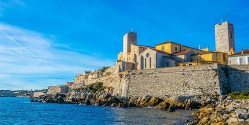 10 Reasons to visit the French Riviera | Travel Department UK